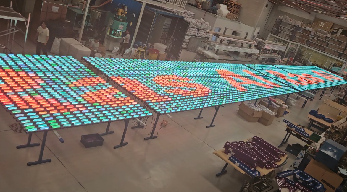 Maxtron Show Lighting